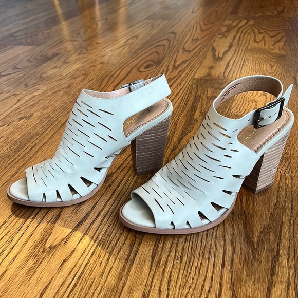 Restricted | Shoes | Restricted Amazing Shoes | Poshmark